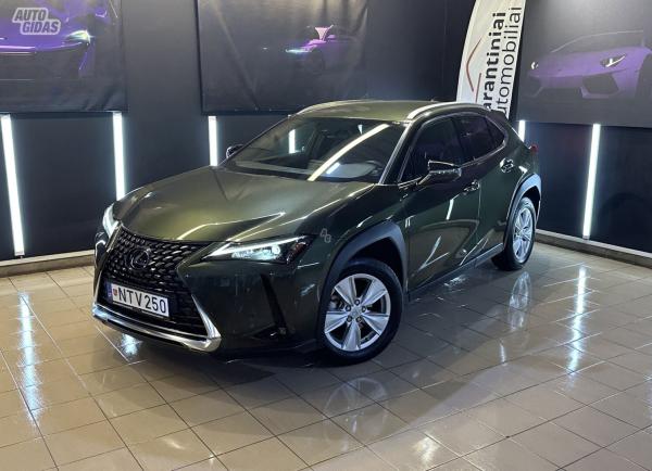 Zaļš Lexus UX 250h 2023 Avižieniai, ar dzinēja tilpumu 2.00 L un nobraukumu 34 tūkst. km par 28950 €, foto 2 vietnē AUTOMOTO.COM.LV