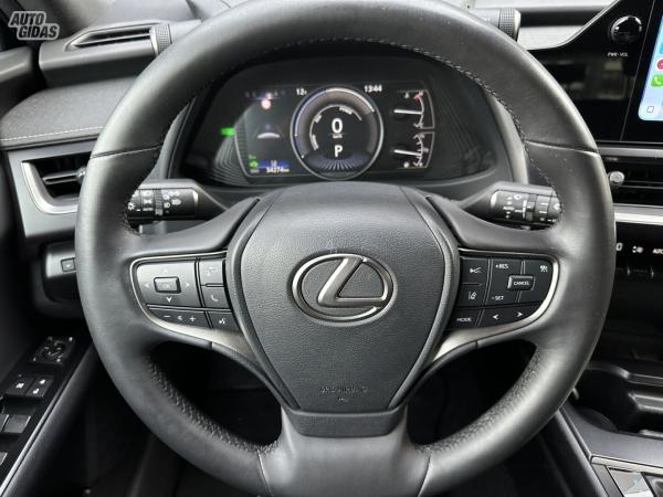 Zaļš Lexus UX 250h 2023 Avižieniai, ar dzinēja tilpumu 2.00 L un nobraukumu 34 tūkst. km par 28950 €, foto 7 vietnē AUTOMOTO.COM.LV