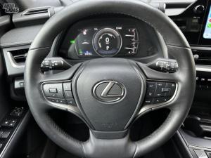 Zaļš Lexus UX 250h 2023 Avižieniai, ar dzinēja tilpumu 2.00 L un nobraukumu 34 tūkst. km par 28950 €, foto 8 vietnē AUTOMOTO.COM.LV