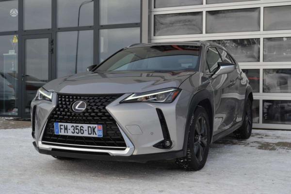 Pelēks Lexus UX 250h 2019 Viļņa, ar dzinēja tilpumu 1.99 L un nobraukumu 130 tūkst. km par 21000 €, foto 2 vietnē AUTOMOTO.COM.LV