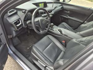 Pelēks Lexus UX 250h 2019 Šauļi, ar dzinēja tilpumu 2.00 L un nobraukumu 98 tūkst. km par 20100 €, foto 11 vietnē AUTOMOTO.COM.LV