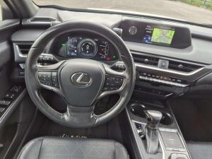 Pelēks Lexus UX 250h 2019 Šauļi, ar dzinēja tilpumu 2.00 L un nobraukumu 98 tūkst. km par 20100 €, foto 12 vietnē AUTOMOTO.COM.LV