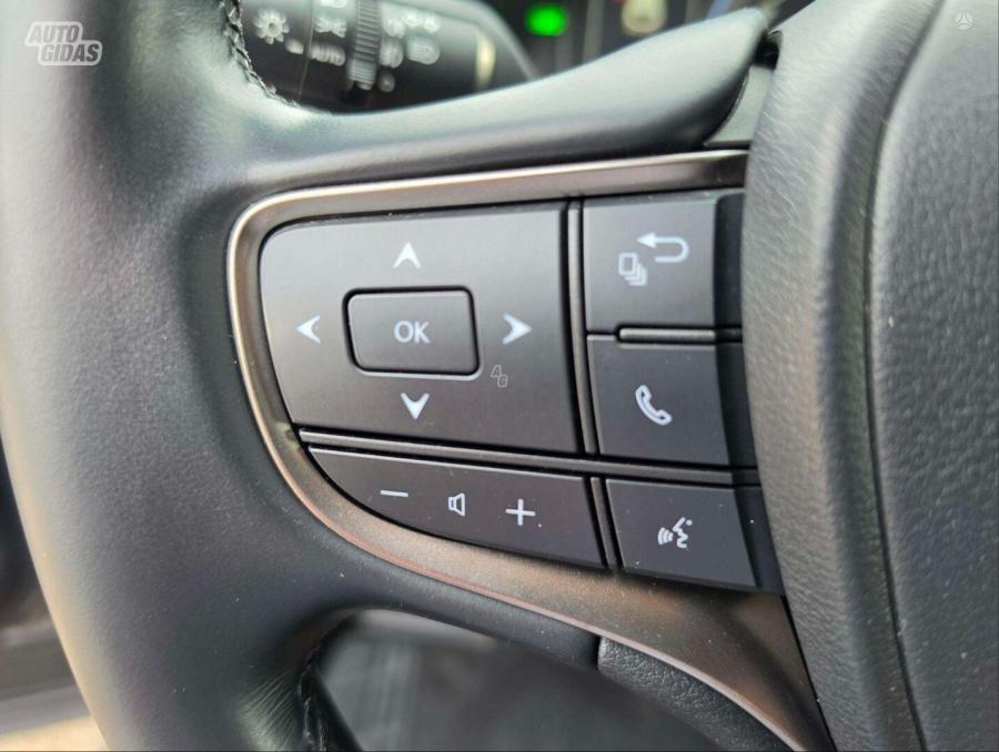 Pelēks Lexus UX 250h 2019 Kauņa, ar dzinēja tilpumu 2.00 L un nobraukumu 124 tūkst. km par 20950 €, foto 19 vietnē AUTOMOTO.COM.LV