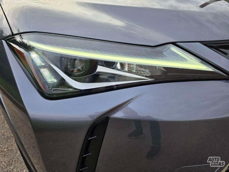 Pelēks Lexus UX 250h 2019 Kauņa, ar dzinēja tilpumu 2.00 L un nobraukumu 124 tūkst. km par 20950 €, foto 29 vietnē AUTOMOTO.COM.LV