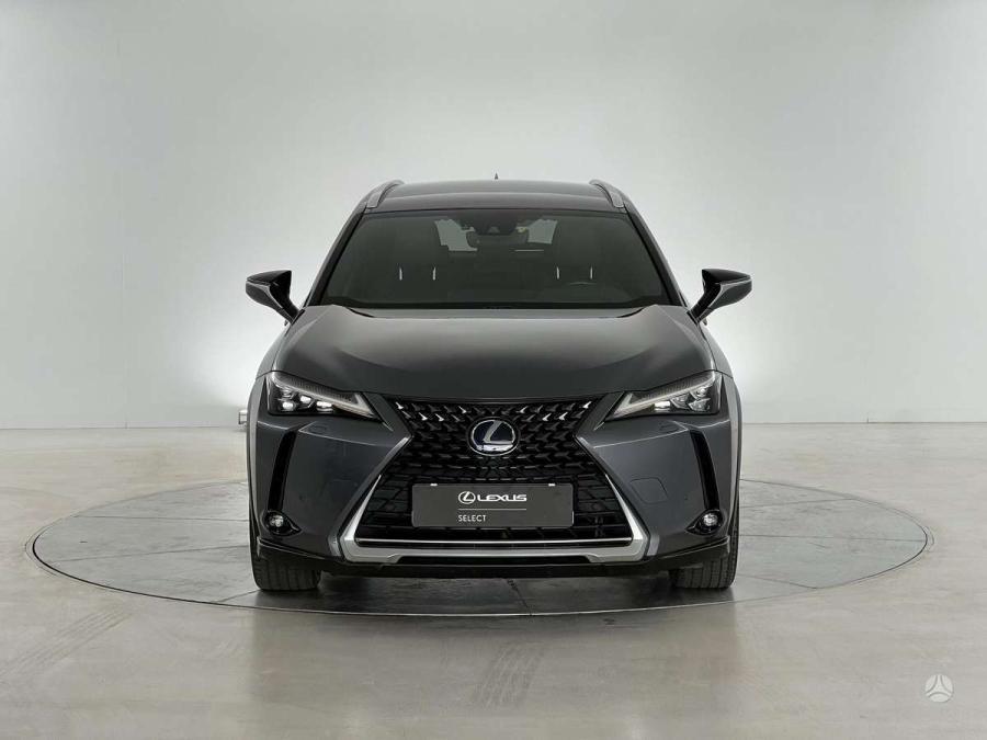 Pelēks Lexus UX 250h 2019 Viļņa, ar dzinēja tilpumu 1.99 L un nobraukumu 133 tūkst. km par 24900 €, foto 6 vietnē AUTOMOTO.COM.LV