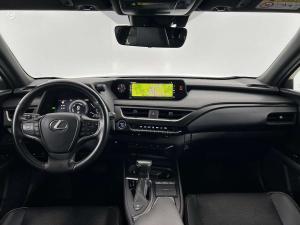 Pelēks Lexus UX 250h 2019 Viļņa, ar dzinēja tilpumu 1.99 L un nobraukumu 133 tūkst. km par 24900 €, foto 9 vietnē AUTOMOTO.COM.LV