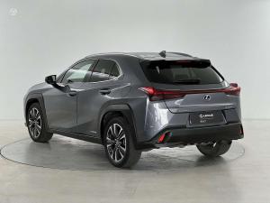 Pelēks Lexus UX 250h 2019 Viļņa, ar dzinēja tilpumu 1.99 L un nobraukumu 133 tūkst. km par 24900 €, foto 18 vietnē AUTOMOTO.COM.LV