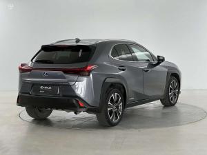 Pelēks Lexus UX 250h 2019 Viļņa, ar dzinēja tilpumu 1.99 L un nobraukumu 133 tūkst. km par 24900 €, foto 21 vietnē AUTOMOTO.COM.LV