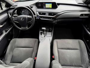 Серый Лексус UX 250h 2019 в Каунас, объемом двигателя 1.99 л и пробегом 266 тыс. км за 16300 €, фото 6 на AUTOMOTO.COM.LV