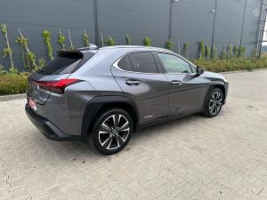 Pelēks Lexus UX 250h 2019 Viļņa, ar dzinēja tilpumu 1.99 L un nobraukumu 103 tūkst. km par 25300 €, foto 7 vietnē AUTOMOTO.COM.LV