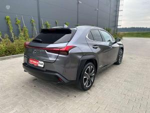 Pelēks Lexus UX 250h 2019 Viļņa, ar dzinēja tilpumu 1.99 L un nobraukumu 103 tūkst. km par 25300 €, foto 8 vietnē AUTOMOTO.COM.LV