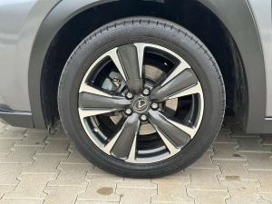 Pelēks Lexus UX 250h 2019 Viļņa, ar dzinēja tilpumu 1.99 L un nobraukumu 103 tūkst. km par 25300 €, foto 18 vietnē AUTOMOTO.COM.LV
