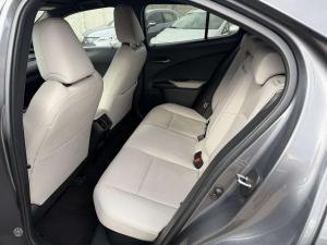 Grey Lexus UX 250h 2019 in Vilnius, with an engine capacity of 1.99 L and mileage of 108 thousand km for 23700 €, photo 16 on AUTOMOTO.COM.LV