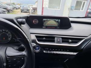 Grey Lexus UX 250h 2019 in Vilnius, with an engine capacity of 1.99 L and mileage of 112 thousand km for 20500 €, photo 14 on AUTOMOTO.COM.LV