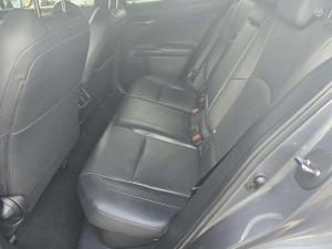 Grey Lexus UX 250h 2019 in Vilnius, with an engine capacity of 1.99 L and mileage of 112 thousand km for 20500 €, photo 16 on AUTOMOTO.COM.LV