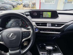 Grey Lexus UX 250h 2019 in Vilnius, with an engine capacity of 1.99 L and mileage of 112 thousand km for 20500 €, photo 19 on AUTOMOTO.COM.LV