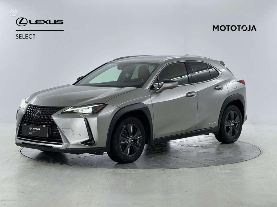 Grey Lexus UX 250h 2020 in Vilnius, with an engine capacity of 1.99 L and mileage of 151 thousand km for 21900 €, photo 1 on AUTOMOTO.COM.LV