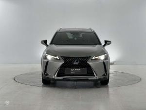 Grey Lexus UX 250h 2020 in Vilnius, with an engine capacity of 1.99 L and mileage of 151 thousand km for 21900 €, photo 5 on AUTOMOTO.COM.LV