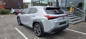 Pelēks Lexus UX 250h 2020 Viļņa, ar dzinēja tilpumu 1.99 L un nobraukumu 82 tūkst. km par 23850 €, foto 6 vietnē AUTOMOTO.COM.LV