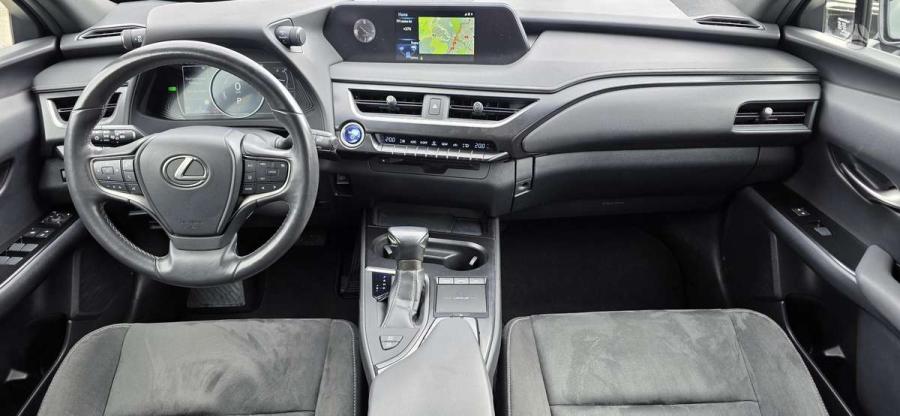 Pelēks Lexus UX 250h 2020 Viļņa, ar dzinēja tilpumu 1.99 L un nobraukumu 82 tūkst. km par 23850 €, foto 8 vietnē AUTOMOTO.COM.LV