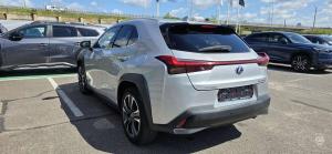 Pelēks Lexus UX 250h 2020 Viļņa, ar dzinēja tilpumu 1.99 L un nobraukumu 82 tūkst. km par 23850 €, foto 5 vietnē AUTOMOTO.COM.LV
