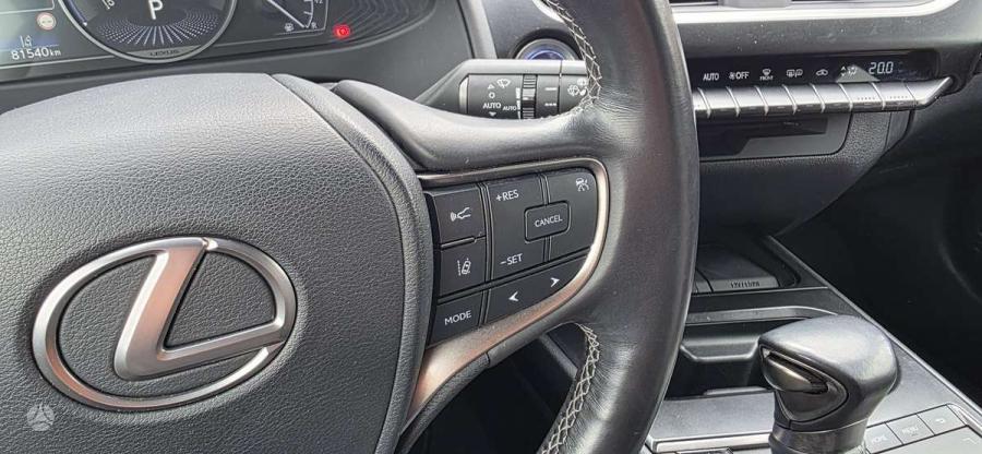 Pelēks Lexus UX 250h 2020 Viļņa, ar dzinēja tilpumu 1.99 L un nobraukumu 82 tūkst. km par 23850 €, foto 14 vietnē AUTOMOTO.COM.LV