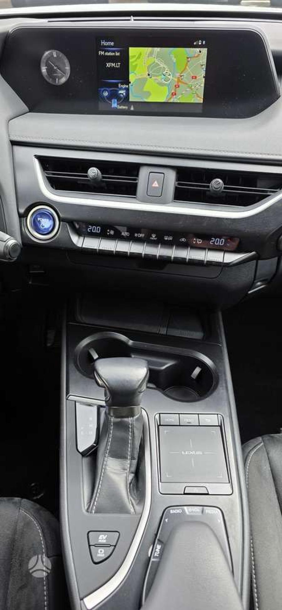 Pelēks Lexus UX 250h 2020 Viļņa, ar dzinēja tilpumu 1.99 L un nobraukumu 82 tūkst. km par 23850 €, foto 15 vietnē AUTOMOTO.COM.LV