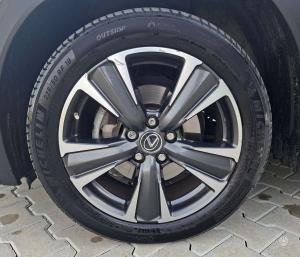 Grey Lexus UX 250h 2020 in Siauliai, with an engine capacity of 1.99 L and mileage of 150 thousand km for 21950 €, photo 11 on AUTOMOTO.COM.LV