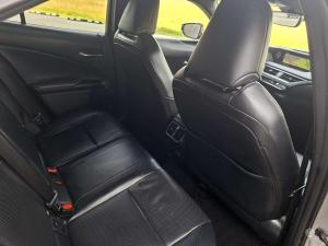 Grey Lexus UX 250h 2020 in Siauliai, with an engine capacity of 1.99 L and mileage of 150 thousand km for 21950 €, photo 25 on AUTOMOTO.COM.LV
