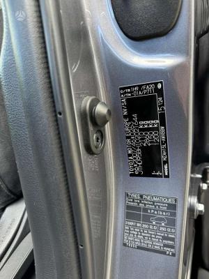 Grey Lexus UX 250h 2020 in Kaunas, with an engine capacity of 1.99 L and mileage of 158 thousand km for 19950 €, photo 28 on AUTOMOTO.COM.LV