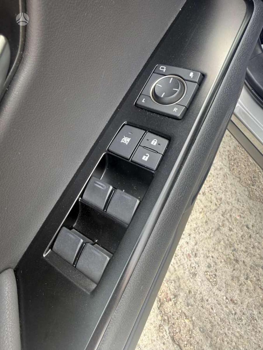 Pelēks Lexus UX 250h 2020 Viļņa, ar dzinēja tilpumu 1.99 L un nobraukumu 144 tūkst. km par 20800 €, foto 18 vietnē AUTOMOTO.COM.LV