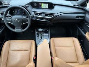 Pelēks Lexus UX 250h 2020 Avižieniai, ar dzinēja tilpumu 2.00 L un nobraukumu 181 tūkst. km par 20550 €, foto 4 vietnē AUTOMOTO.COM.LV