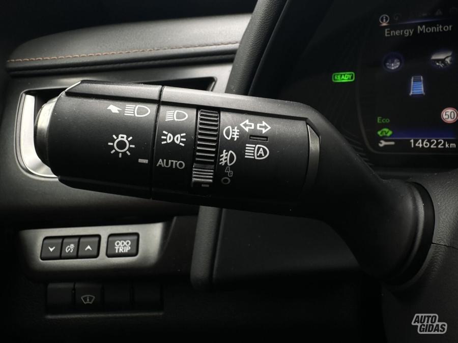 Pelēks Lexus UX 250h 2020 Avižieniai, ar dzinēja tilpumu 2.00 L un nobraukumu 181 tūkst. km par 20550 €, foto 13 vietnē AUTOMOTO.COM.LV