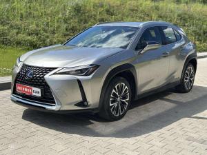 Pelēks Lexus UX 250h 2021 Viļņa, ar dzinēja tilpumu 1.99 L un nobraukumu 76 tūkst. km par 25050 €, foto  vietnē AUTOMOTO.COM.LV