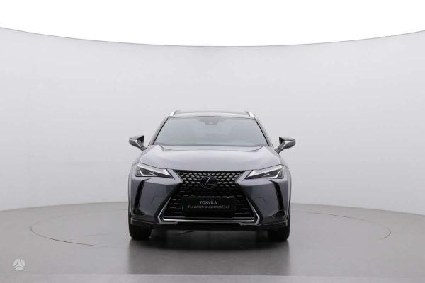 Серый Лексус UX 250h 2021 в Вильнюс, объемом двигателя 1.99 л и пробегом 120 тыс. км за 24900 €, фото 5 на AUTOMOTO.COM.LV