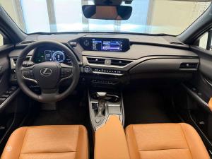Pelēks Lexus UX 250h 2021 Kauņa, ar dzinēja tilpumu 1.99 L un nobraukumu 51 tūkst. km par 29500 €, foto 8 vietnē AUTOMOTO.COM.LV