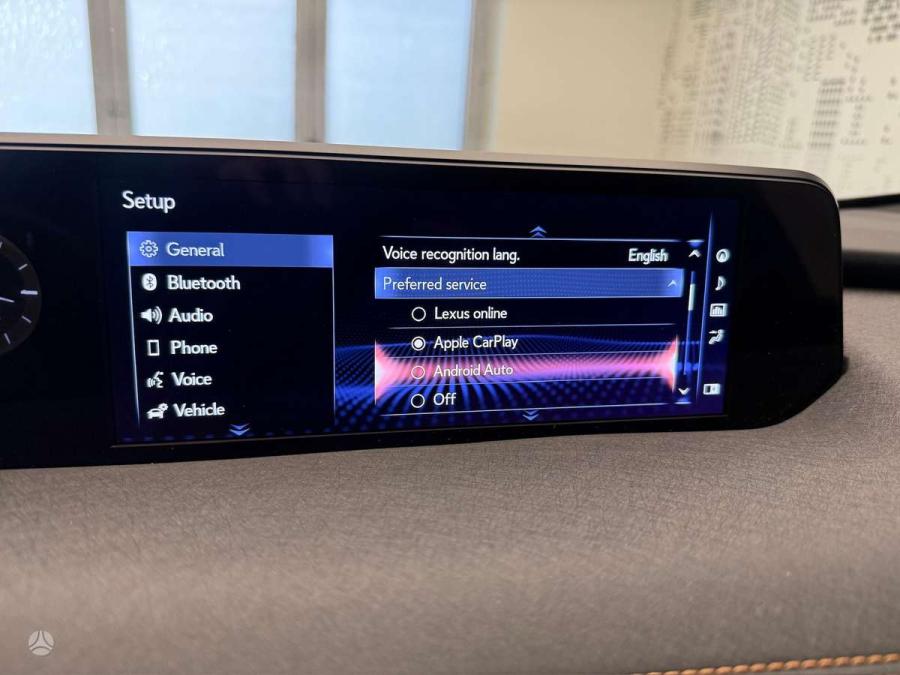 Pelēks Lexus UX 250h 2021 Kauņa, ar dzinēja tilpumu 1.99 L un nobraukumu 51 tūkst. km par 29500 €, foto 18 vietnē AUTOMOTO.COM.LV