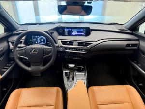 Pelēks Lexus UX 250h 2021 Kauņa, ar dzinēja tilpumu 1.99 L un nobraukumu 51 tūkst. km par 29500 €, foto 24 vietnē AUTOMOTO.COM.LV