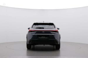 Grey Lexus UX 250h 2021 in Vilnius, with an engine capacity of 1.99 L and mileage of 120 thousand km for 24400 €, photo 5 on AUTOMOTO.COM.LV