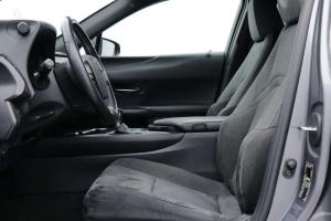 Grey Lexus UX 250h 2021 in Vilnius, with an engine capacity of 1.99 L and mileage of 120 thousand km for 24400 €, photo 12 on AUTOMOTO.COM.LV