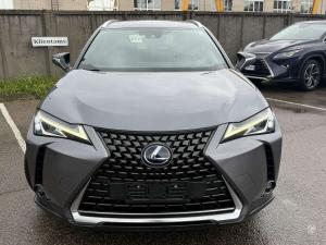 Pelēks Lexus UX 250h 2021 Viļņa, ar dzinēja tilpumu 1.99 L un nobraukumu 210 tūkst. km par 17900 €, foto 4 vietnē AUTOMOTO.COM.LV