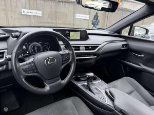 Pelēks Lexus UX 250h 2021 Viļņa, ar dzinēja tilpumu 1.99 L un nobraukumu 210 tūkst. km par 17900 €, foto 13 vietnē AUTOMOTO.COM.LV