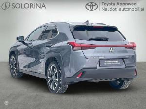 Pelēks Lexus UX 250h 2022 Klaipėda, ar dzinēja tilpumu 1.99 L un nobraukumu 54 tūkst. km par 25700 €, foto 16 vietnē AUTOMOTO.COM.LV