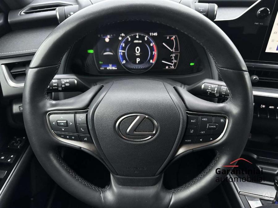 Pelēks Lexus UX 250h 2023 Viļņa, ar dzinēja tilpumu 1.99 L un nobraukumu 48 tūkst. km par 28950 €, foto 6 vietnē AUTOMOTO.COM.LV