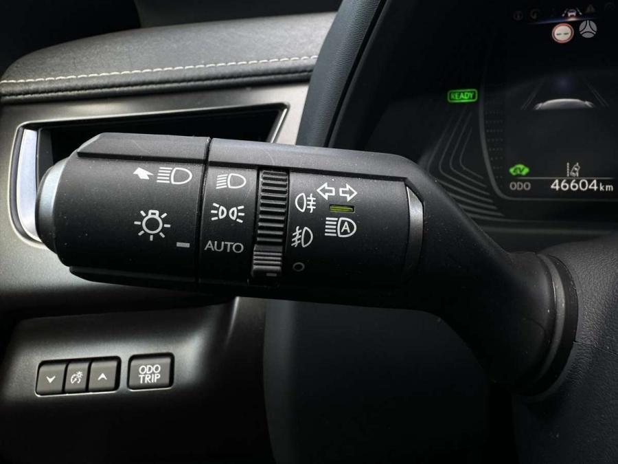 Pelēks Lexus UX 250h 2023 Viļņa, ar dzinēja tilpumu 2.00 L un nobraukumu 47 tūkst. km par 31750 €, foto 14 vietnē AUTOMOTO.COM.LV