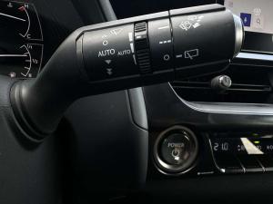 Pelēks Lexus UX 250h 2023 Viļņa, ar dzinēja tilpumu 2.00 L un nobraukumu 47 tūkst. km par 31750 €, foto 15 vietnē AUTOMOTO.COM.LV
