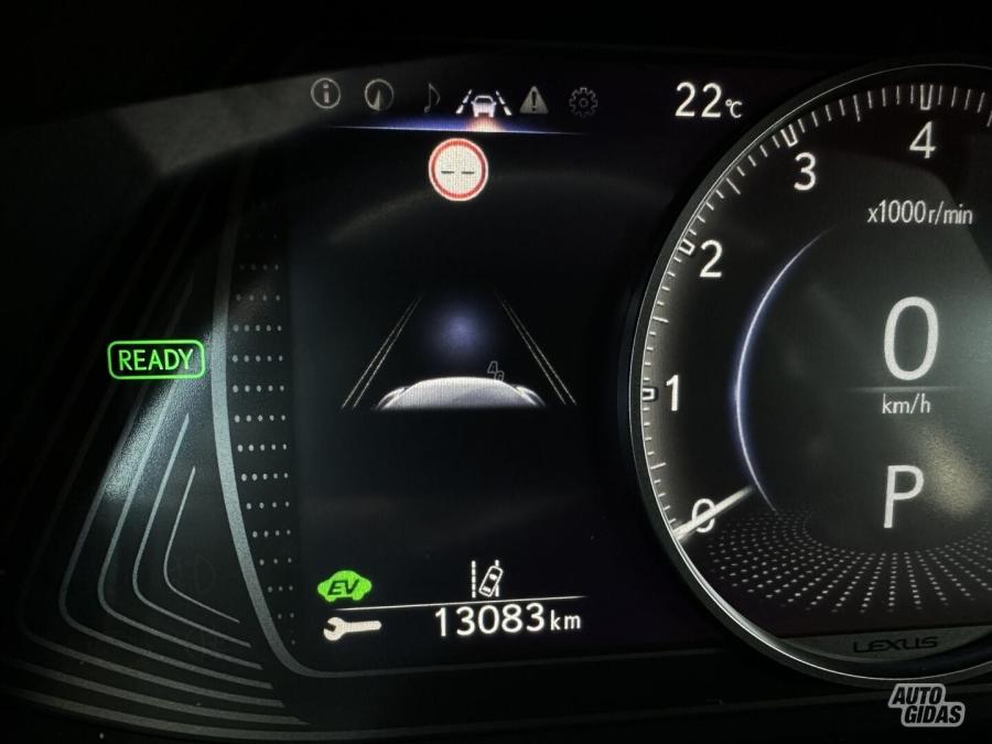 Серый Лексус UX 250h 2023 в Авиженяй, объемом двигателя 2.00 л и пробегом 47 тыс. км за 31750 €, фото 9 на AUTOMOTO.COM.LV