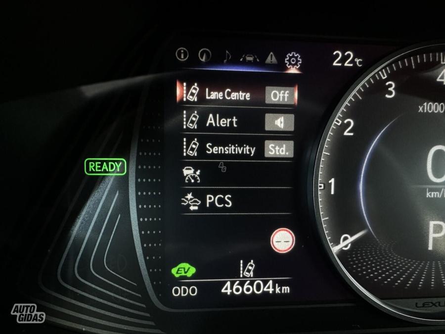 Серый Лексус UX 250h 2023 в Авиженяй, объемом двигателя 2.00 л и пробегом 47 тыс. км за 31750 €, фото 10 на AUTOMOTO.COM.LV