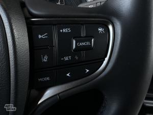 Серый Лексус UX 250h 2023 в Авиженяй, объемом двигателя 2.00 л и пробегом 137 тыс. км за 24950 €, фото 11 на AUTOMOTO.COM.LV