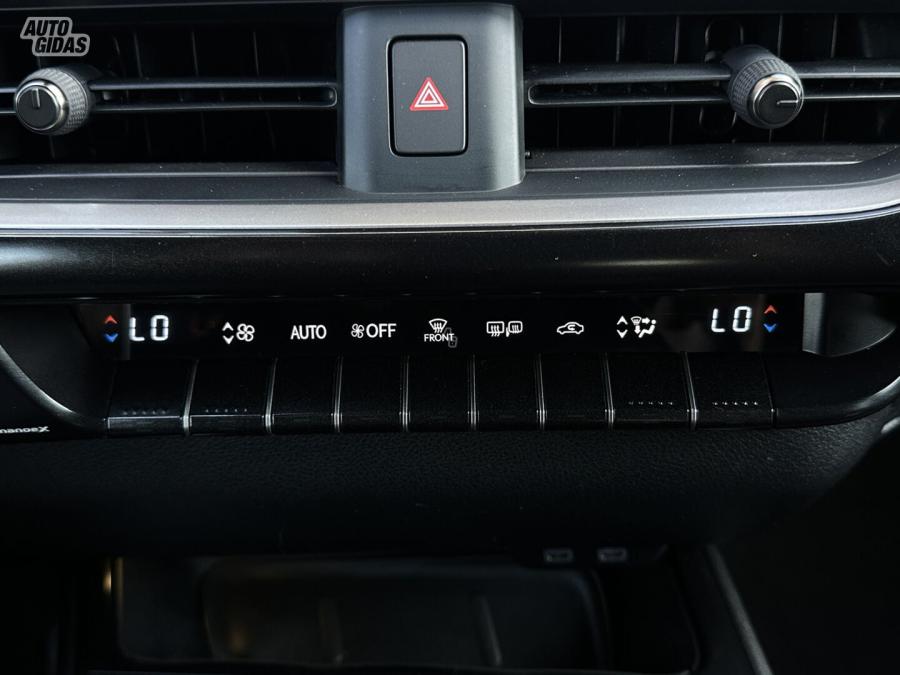 Серый Лексус UX 250h 2023 в Авиженяй, объемом двигателя 2.00 л и пробегом 137 тыс. км за 24950 €, фото 21 на AUTOMOTO.COM.LV